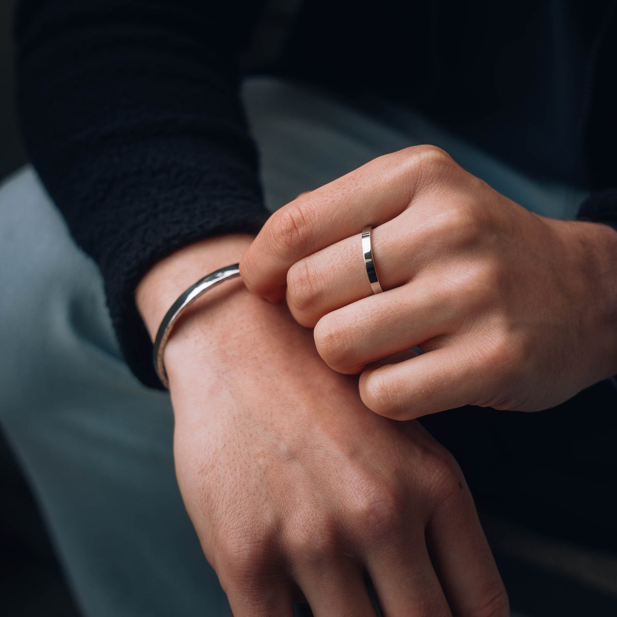 Silver Minimal Band Ring For Men | Twistedpendant